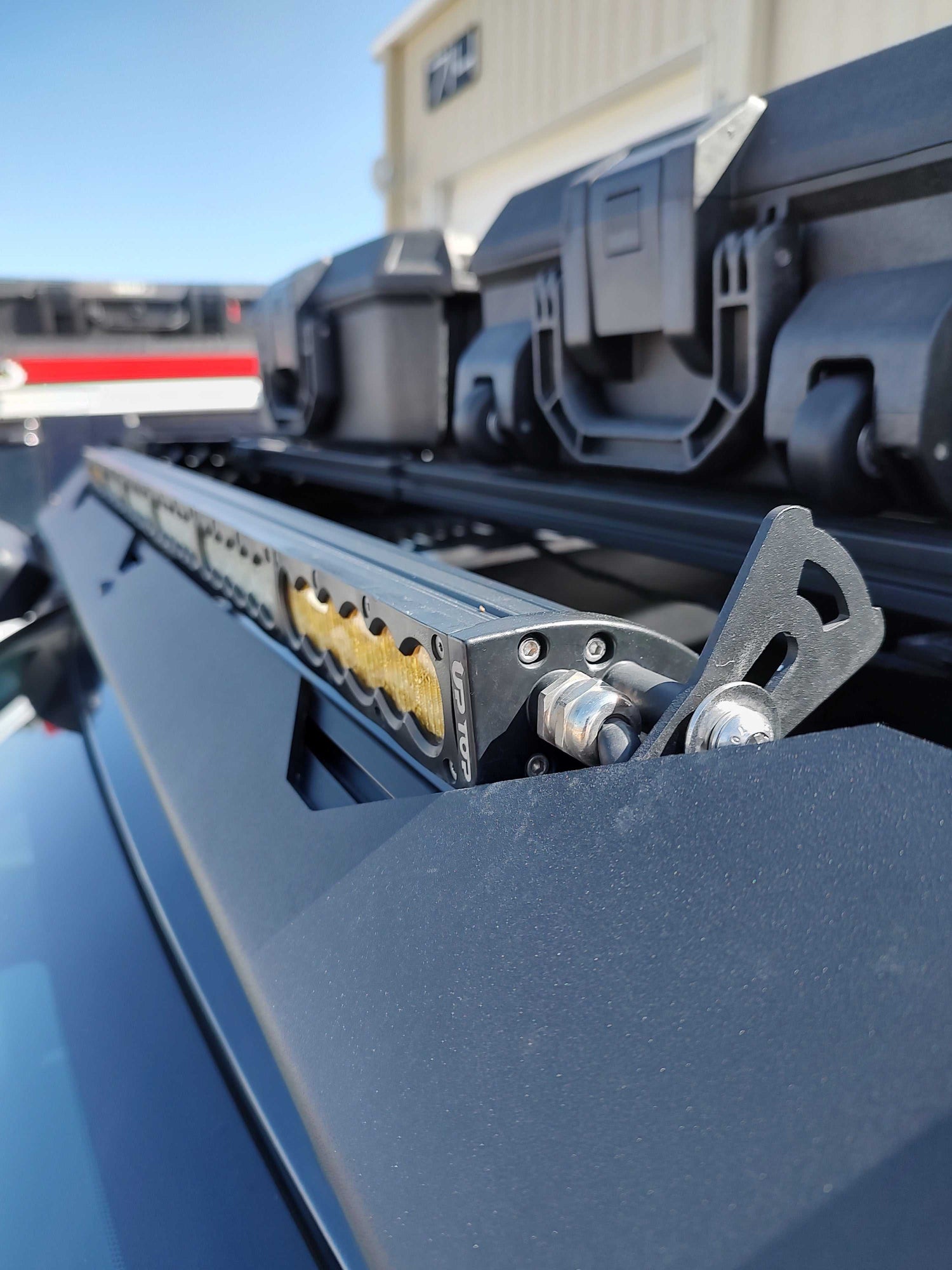 Universal Light Bar Mounting Kit – upTOP Overland